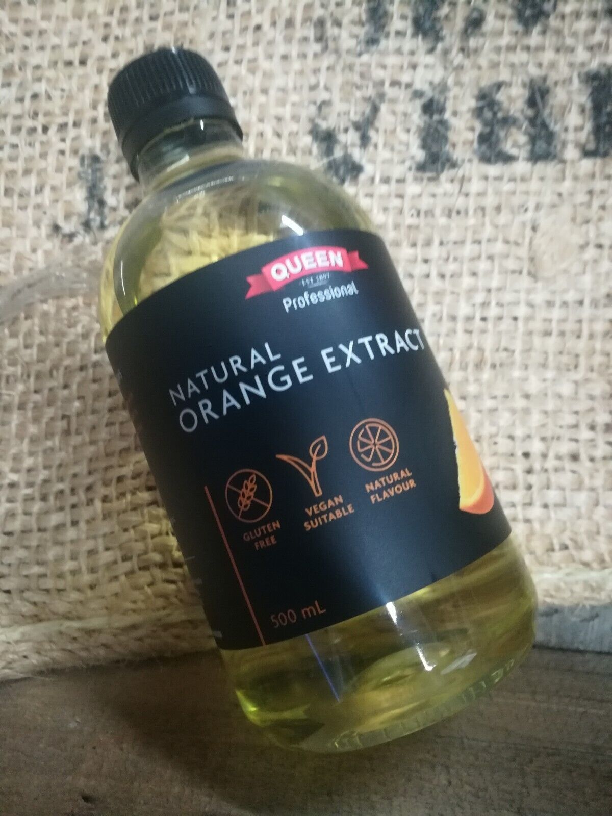 QUEEN NATURAL ORANGE EXTRACT ESSENCE 500ML - Bulk Wholesale Cheap Lindt ...